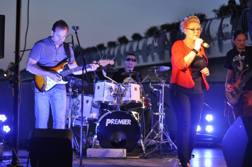 Lugojenii de la Left Overs Bnd cântă în premieră la Timişoara. Vezi ...