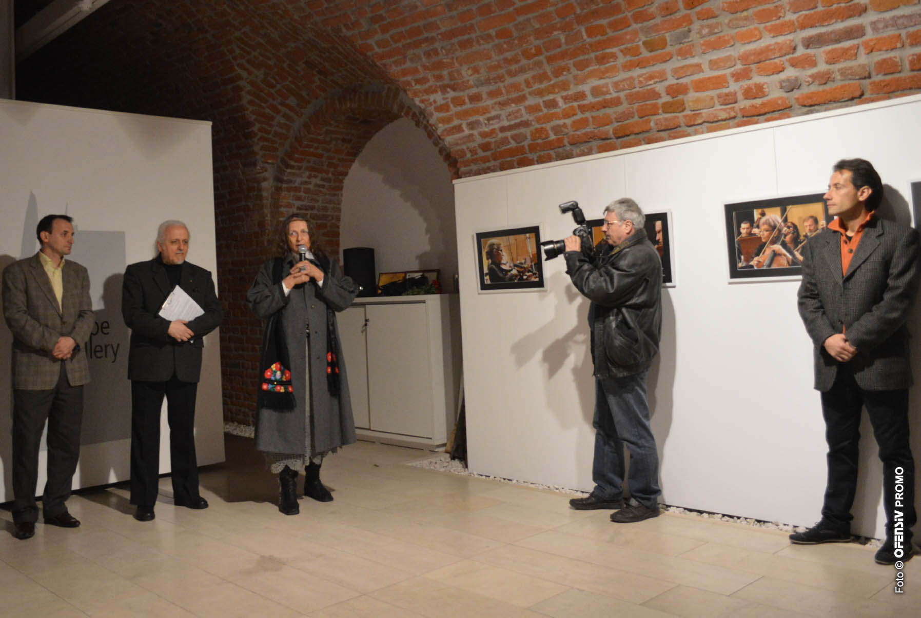 Expoziţie caritabilă a fotografului Marius T. Morariu. Cum poţi susţine ...