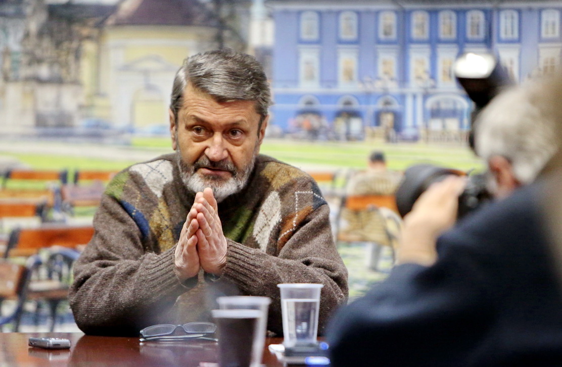 Coifan crede că demisia lui Robu nu e un capăt de ţară: " La japonezi ...