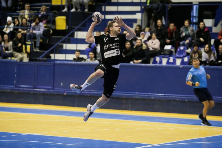 O primă plecare importantă de la SCM Politehnica. Marcatorul Filip ...