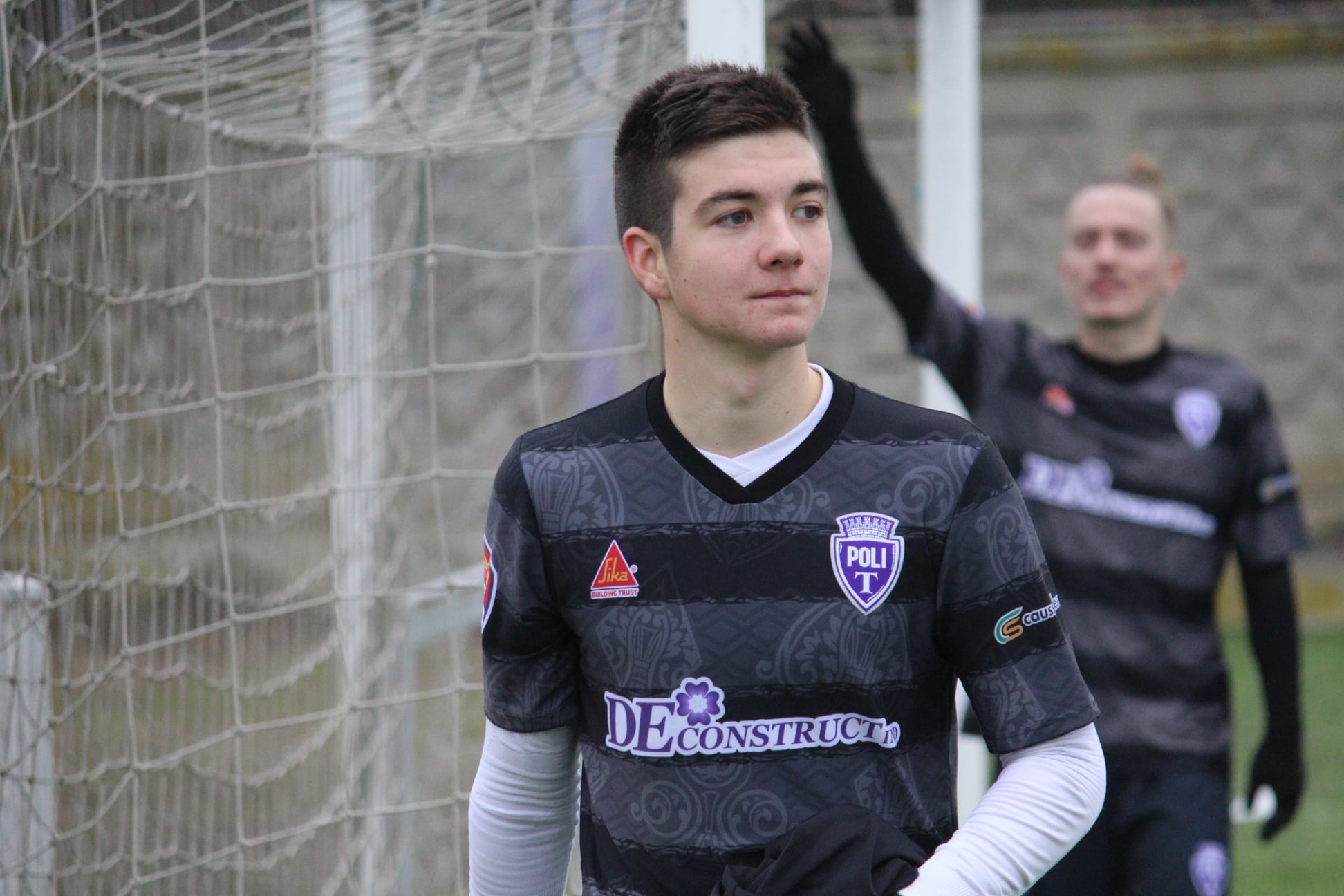 Dan Alexa, cu ochii şi pe juniori. Şase tineri din propria pepinieră ...