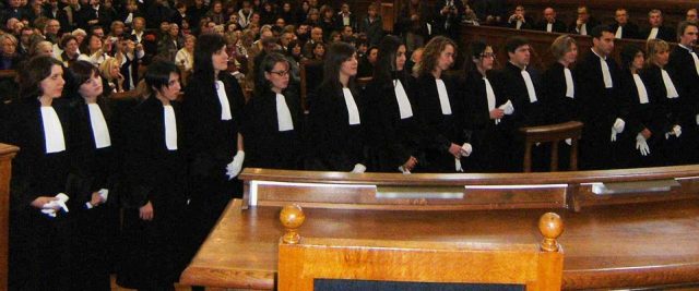 2. cor avocati - PRESSALERT.ro