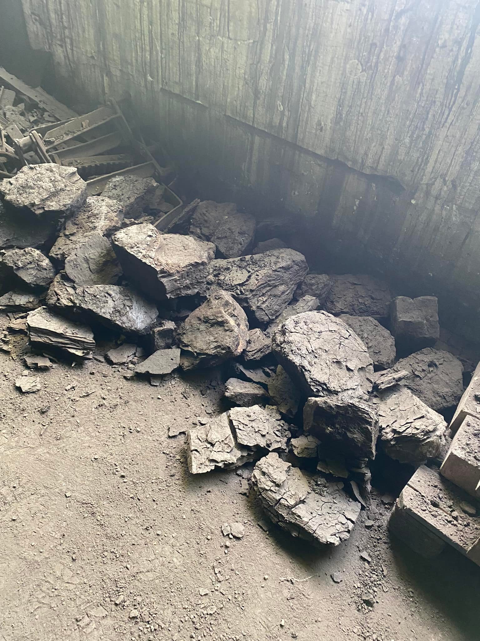 carbune piatra colterm (3) - PRESSALERT.ro