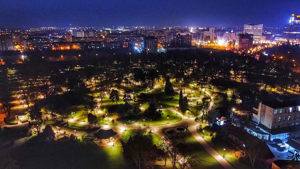 Parcul Botanic din Timișoara are în sfârșit iluminat public