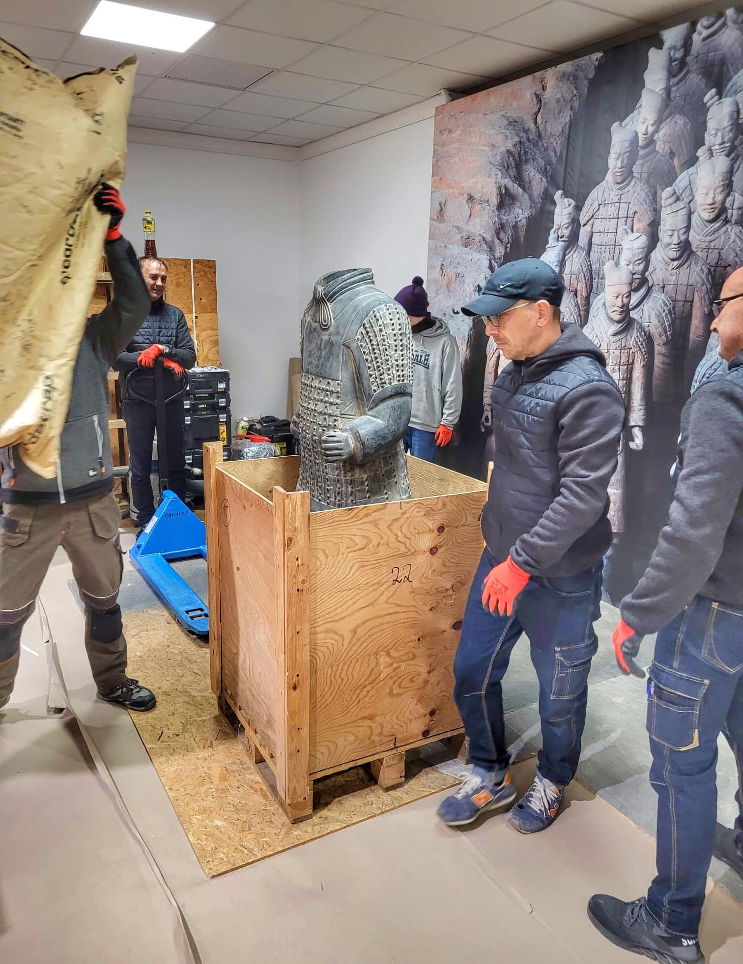 3, soldați - PRESSALERT.ro