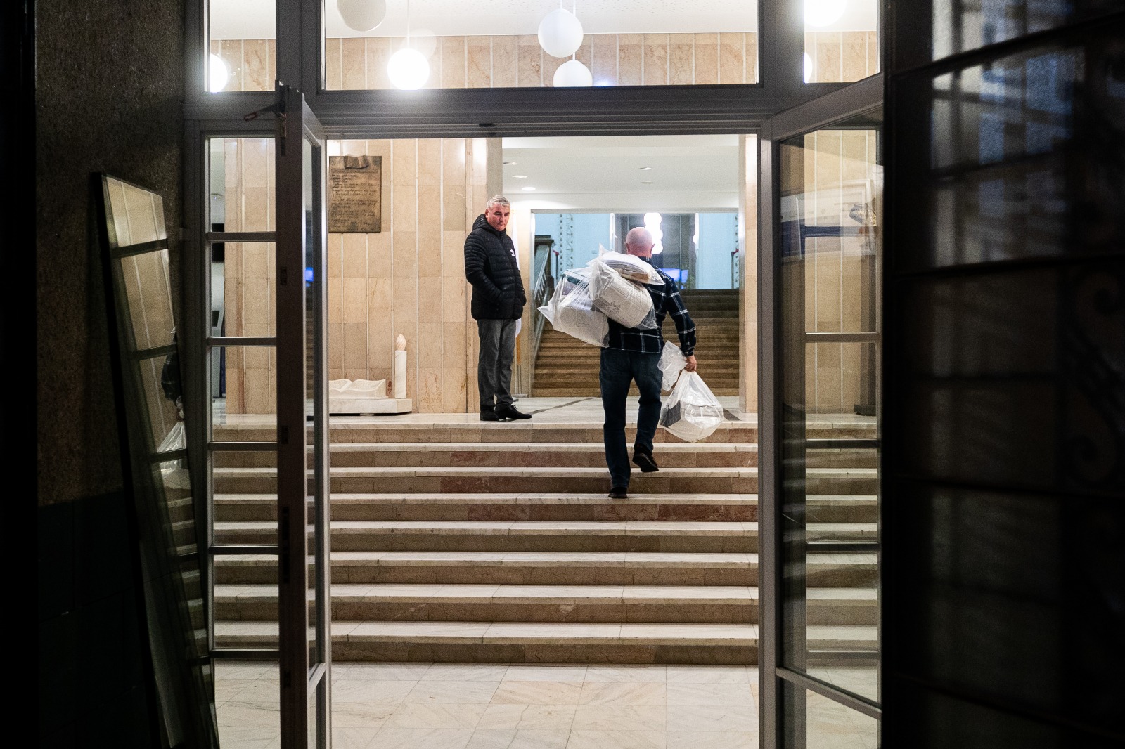 renumarare saci CJT VS (19) - PRESSALERT.ro