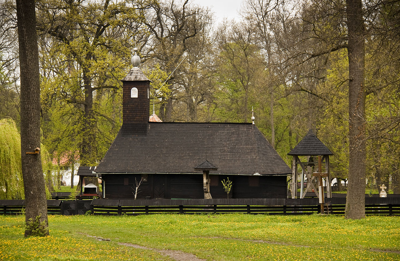 2. biserica Topla - PRESSALERT.ro