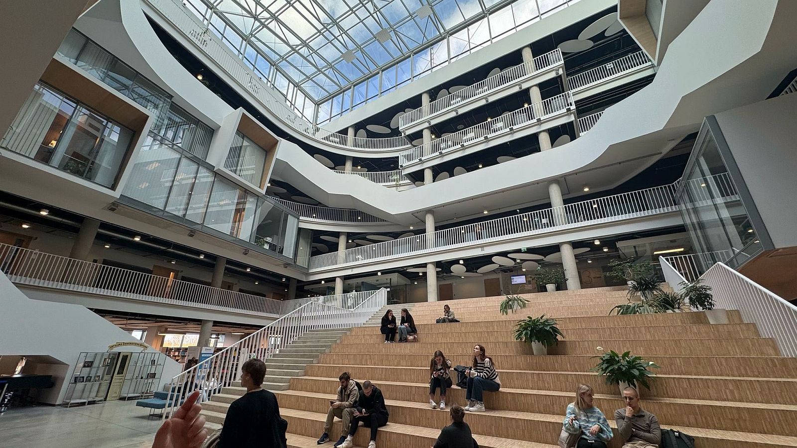 Universitatea de Vest din Timișoara, reprezentată la conferința EUA din ...