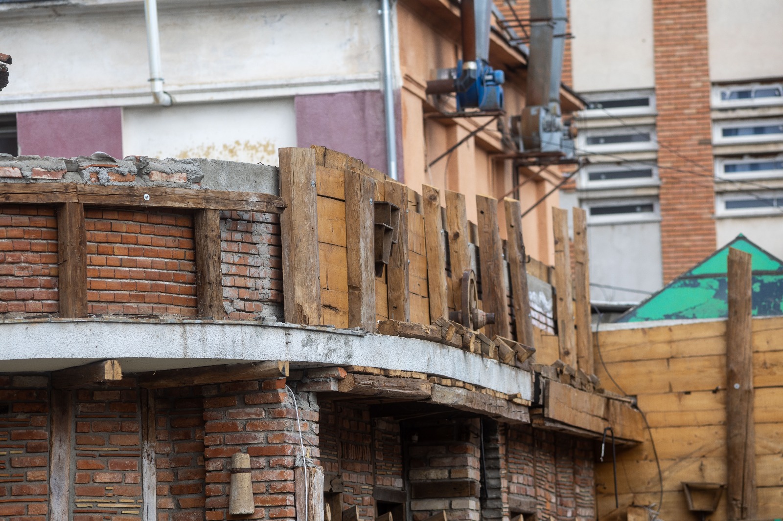 terasa Dinar demo Foto Virgil Simonescu (14) - PRESSALERT.ro